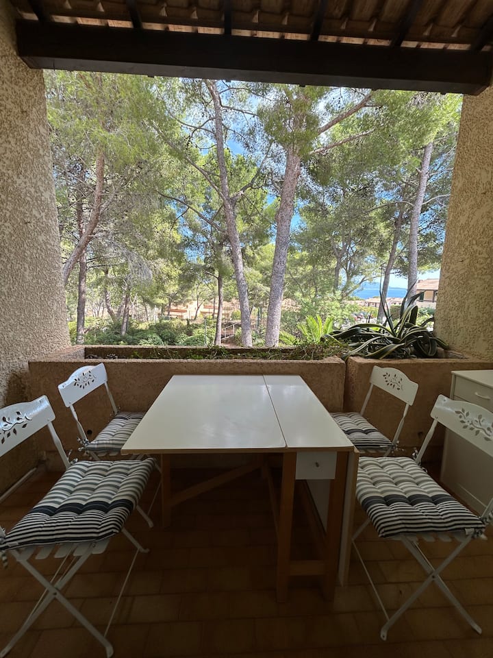 Studio Au Calme à Deux Pas Dune Crique - Bandol