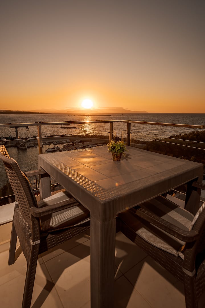 Center- Beach-panoramic Sea View-private Bathroom - Chania