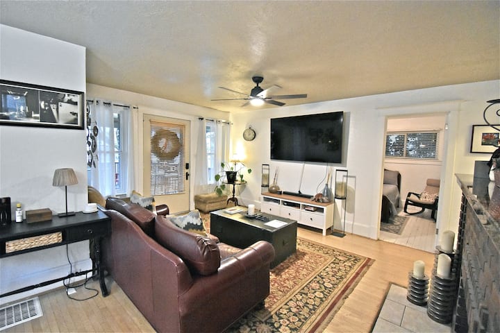 Spacious Sugarhouse Home- Close To Downtown & Mtns - Salt Lake City, UT