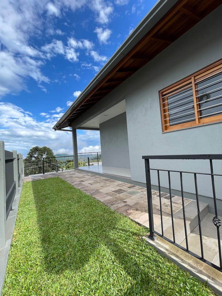 Residencial Cavalin (Casa 2) 
Pets São Bem Vindos! - Gramado