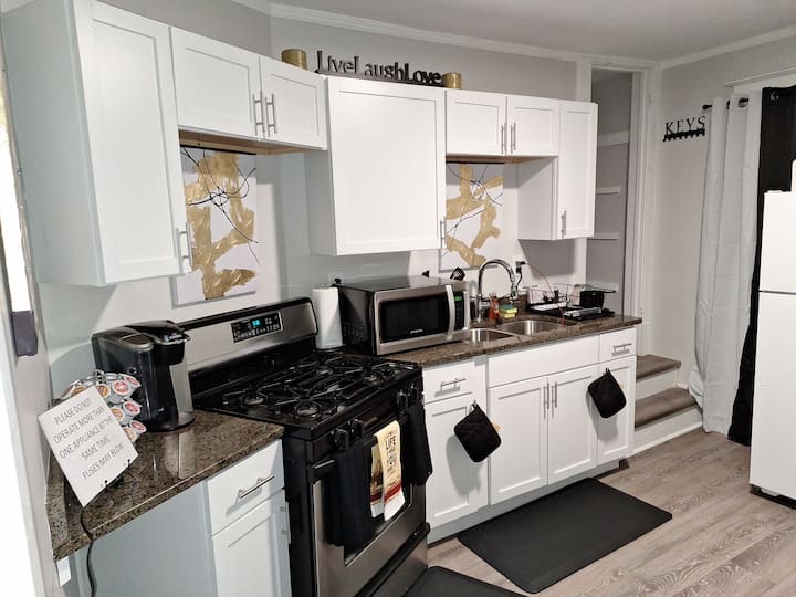 St. Paul Fry Street Den West Suite #2 - Minnesota