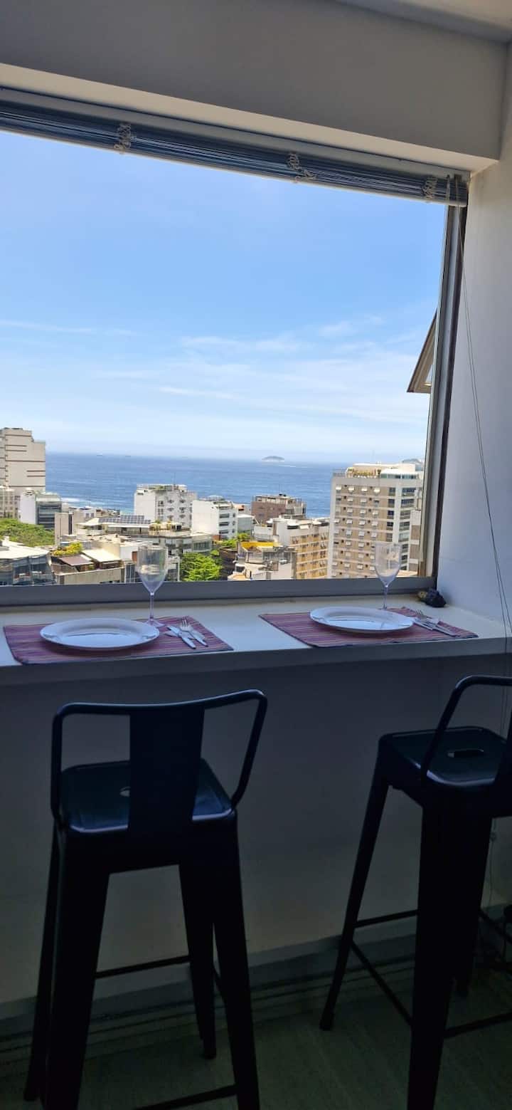 Flat Com Serviços Vista Mar - Melhor Ponto Leblon - Rio de Janeiro