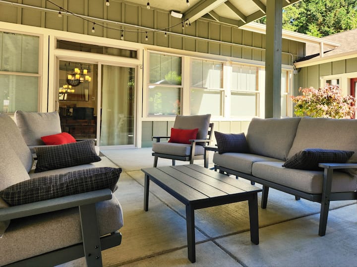 Firepit | 1 Acre | Netflix | 580 Mbps | Dogs | Bbq - Tacoma, WA