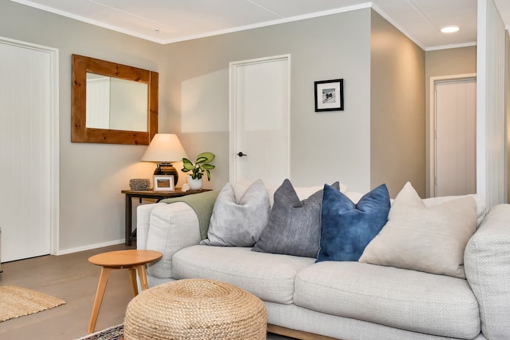 Marine Parade Beachfront Studio - Mount Maunganui