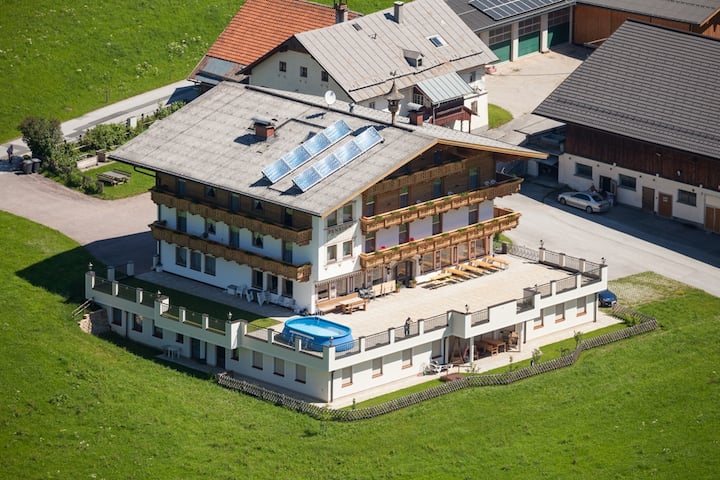 Hubergut Ferienwohnungen - Apartment Josef - Hoher Dachstein