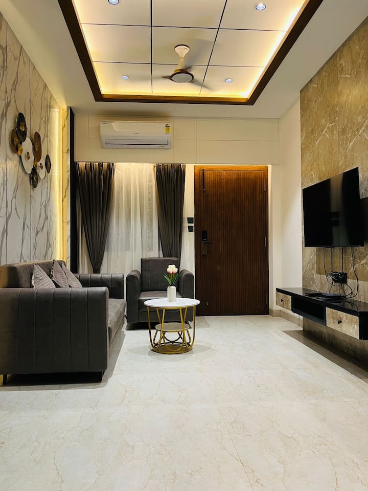 Divine Villa - Indore