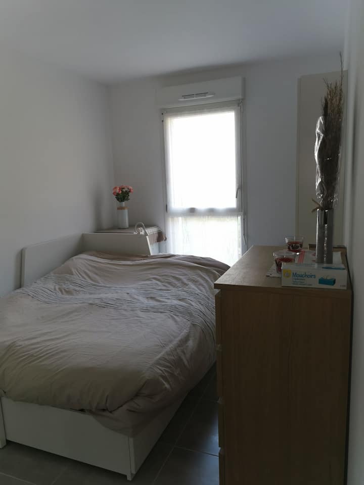 Chambre Pour 2 Avec Salle D'eau - Aubagne