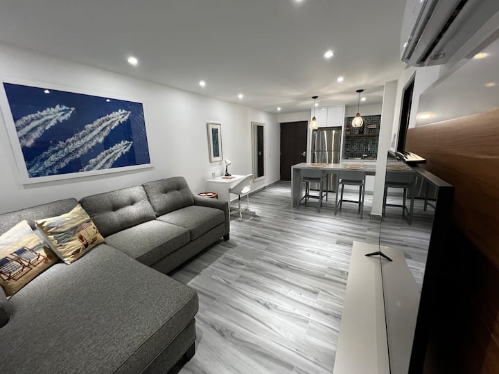 Jewel In The Sea V - San Juan