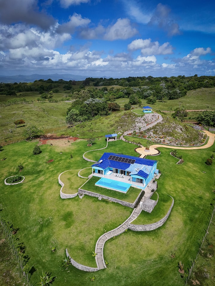The Blue House @ Finca Jasmat - Dominican Republic