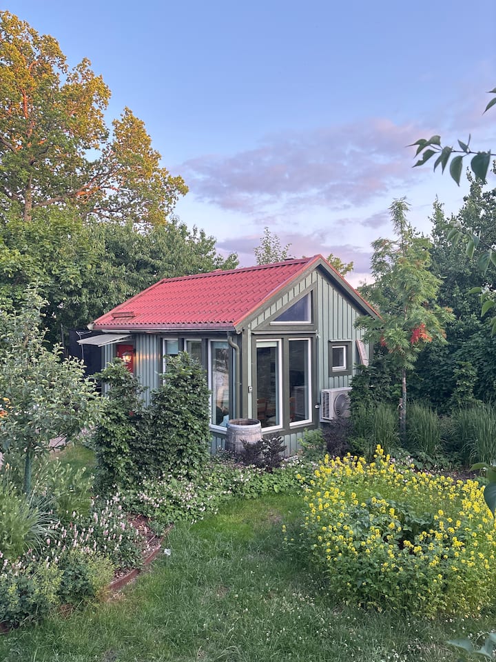 Attefallshus/guesthouse - Stockholm