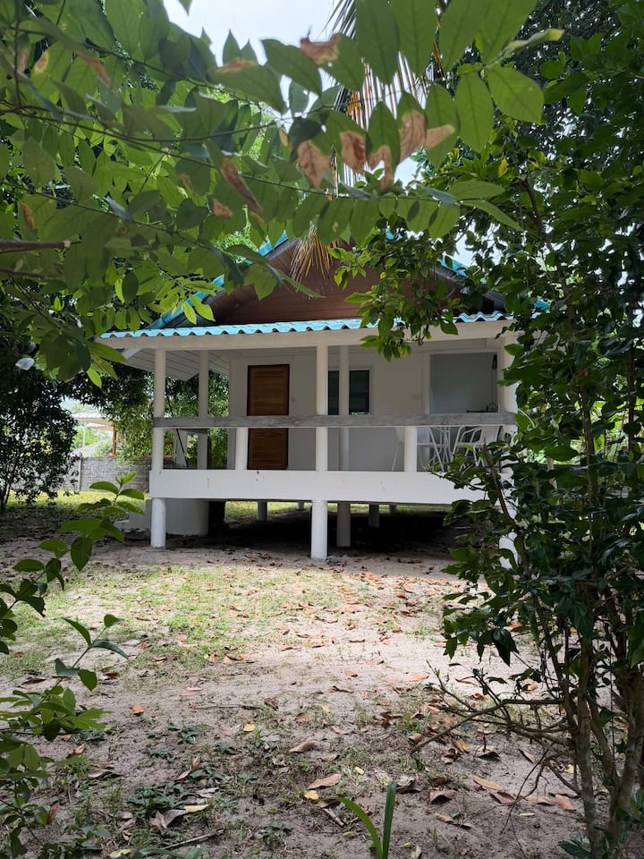 Moon House Iv Hin Kong/wok Tum (Just Renovated) - Ko Pha Ngan