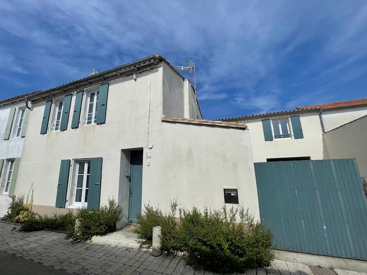 Agréable Maison Familiale Cœur De Village - Saint-Clément-des-Baleines