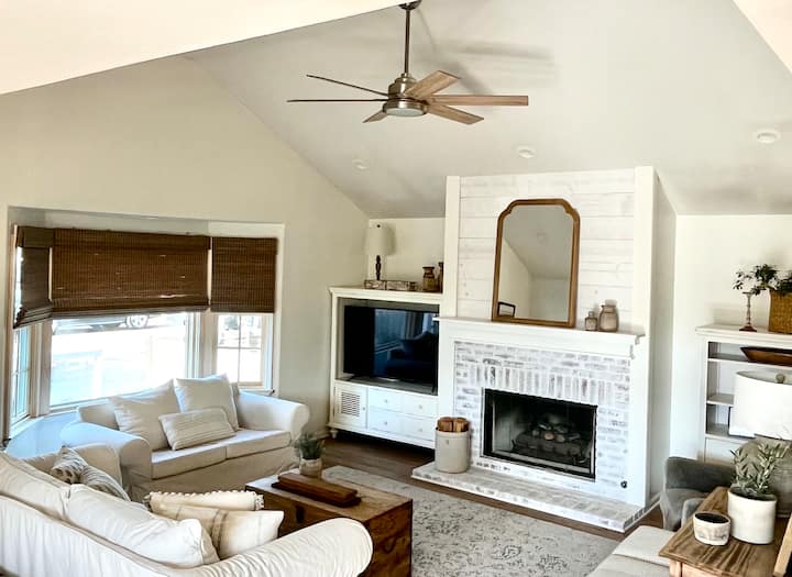 Pearl House 5 Near Stonesteps Beach - Encinitas, CA