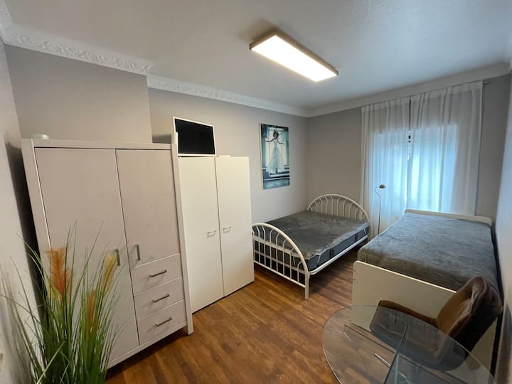 Zimmer Im Zentrum Monteurzimmer - Idar-Oberstein