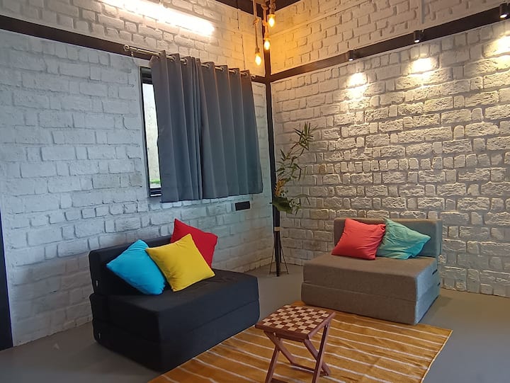 Lake View Homestay, Bhandardara - Bhandardara