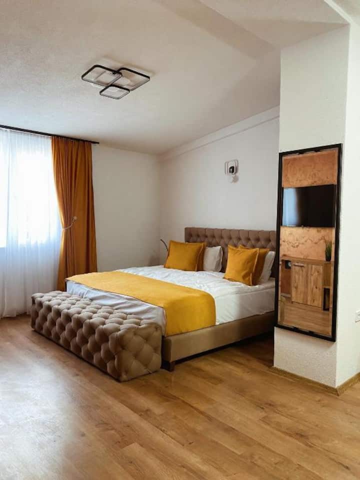 Hotel & Restaurant Domestika - Skopje