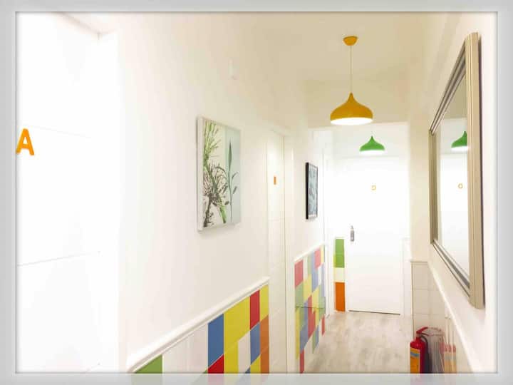 City Centre Apartment, - Sheung Wan