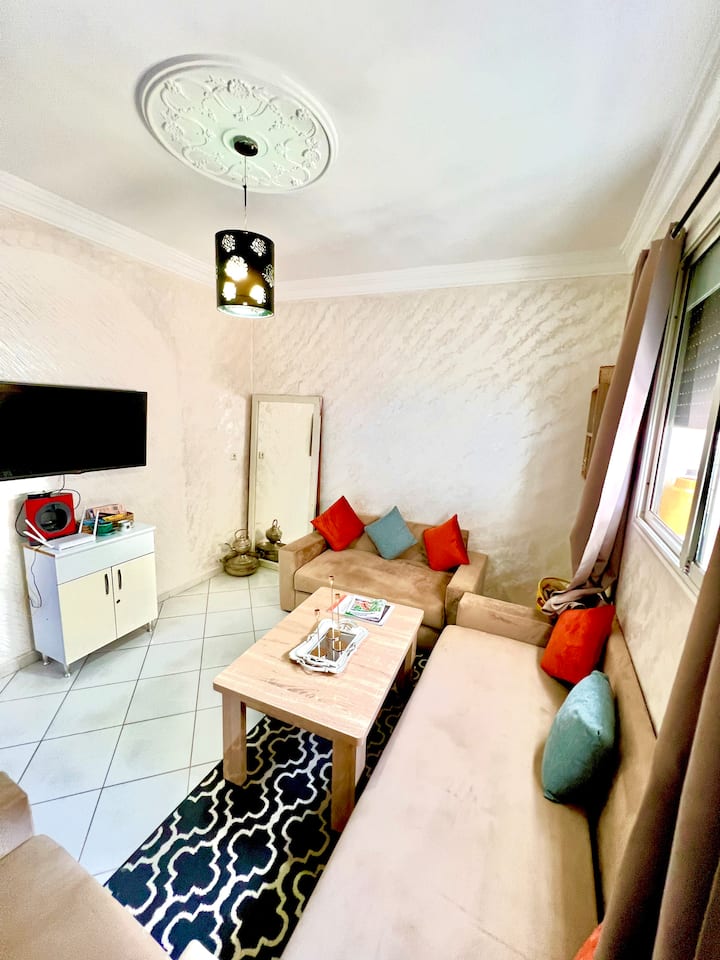 2ch Salon Sécurité Parking Gratuit Central - Agadir