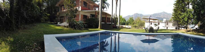 Casa En Tepoztlán - Tepoztlán