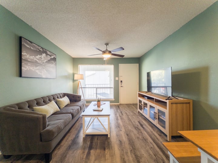 King Suite In Soco W Pool, Close To Downtown - Austin