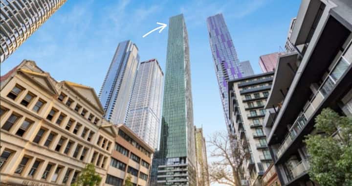 Super High Views! King & Queen Beds, 2 Bath. - Melbourne