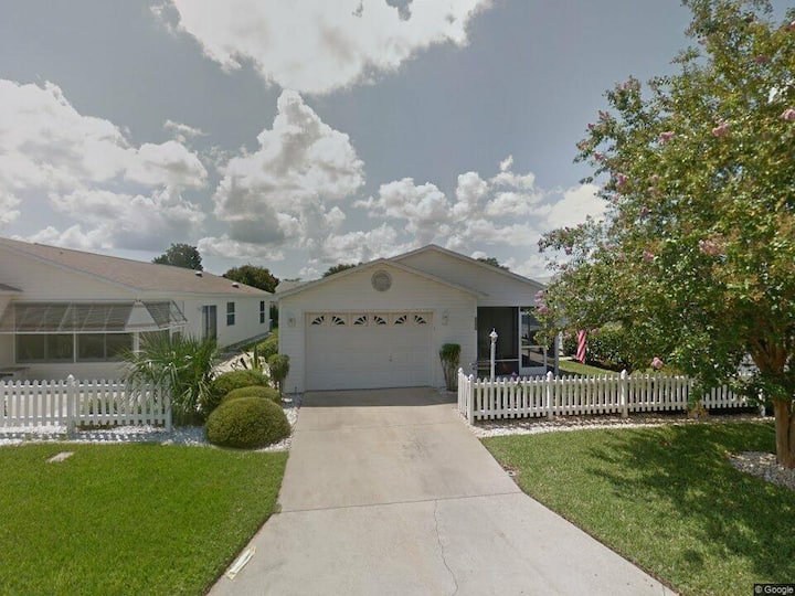 Snowbird Sanctuary: Low Cost, High Fun! - Wildwood, FL