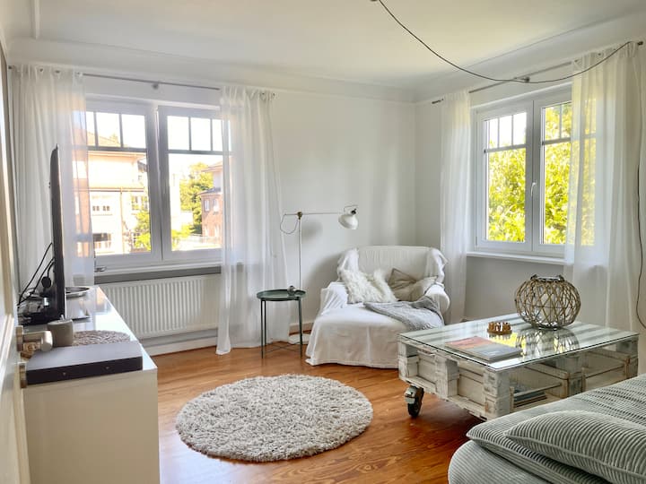 Charmante 87qm-altbau-maisonette Bei Blankenese - Hamburg