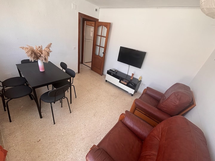 Atico 4 Habitaciones Con Terraza - Malaga, Espagne
