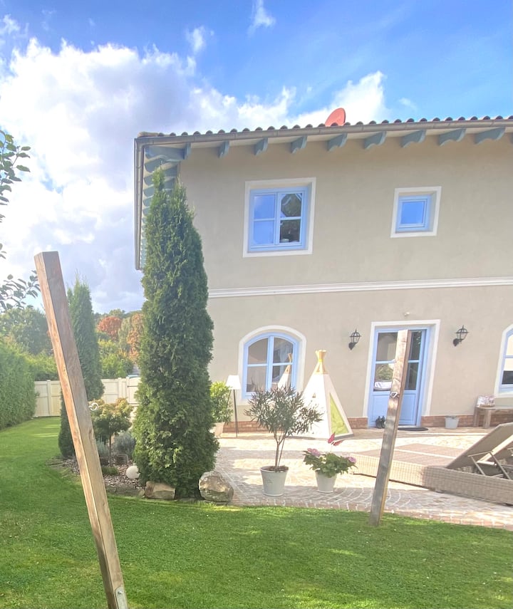 Romantisches Haus Am See - Seddiner See