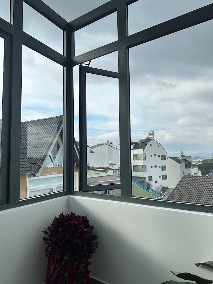 A Little Home On Hill - Dalat