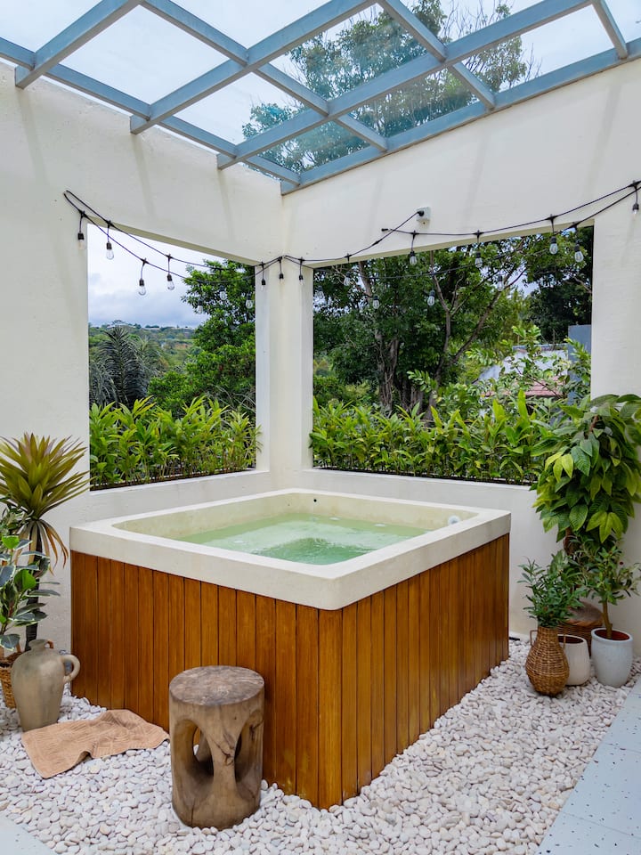 3br Villa Bandung • Cozy Jacuzzi & Nature View - Bandung