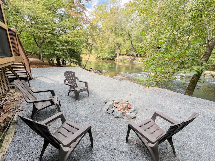 River Front House In Ellijay - Ellijay, GA