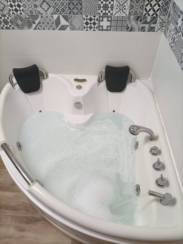 Jacuzzi - Teo