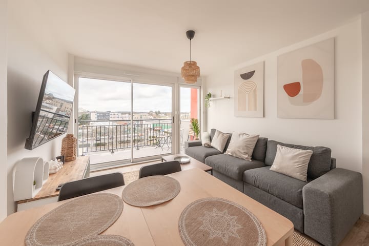 L’appart: Netflix Parking-paris-orly - Lac de Viry-Châtillon