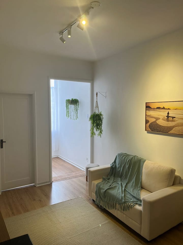 Lindo Ape Em Copacabana - Copacabana