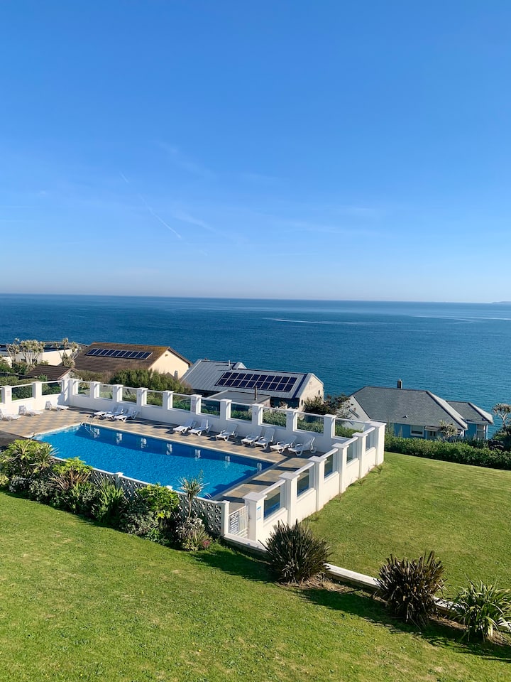 24 Surf View Newquay Cornwall-outdoor Heated Pool - Crantock