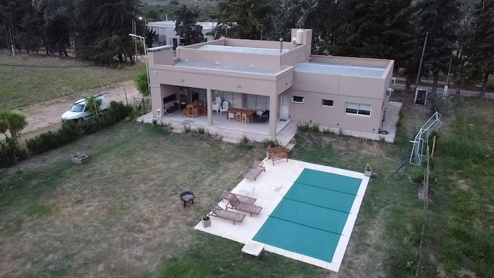 Luminosa Casaquinta Con Pileta Y Parrilla - Concepción del Uruguay