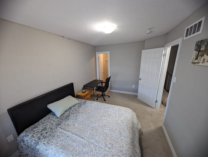 Cozy Haven. . - Guelph