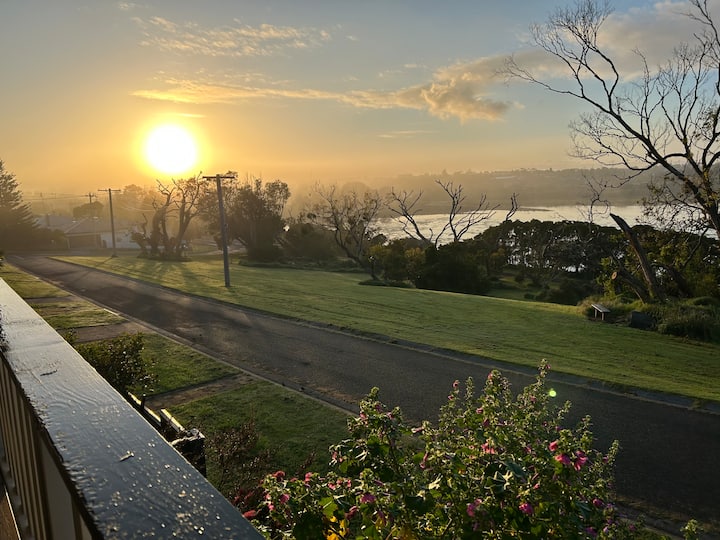 Uninterrupted Water Views, Centrally Located - Portland