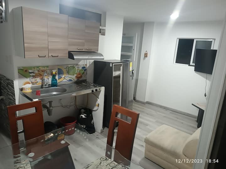 Alquilo Apartamento Cuarto Piso Vista A La Calle - Villavicencio