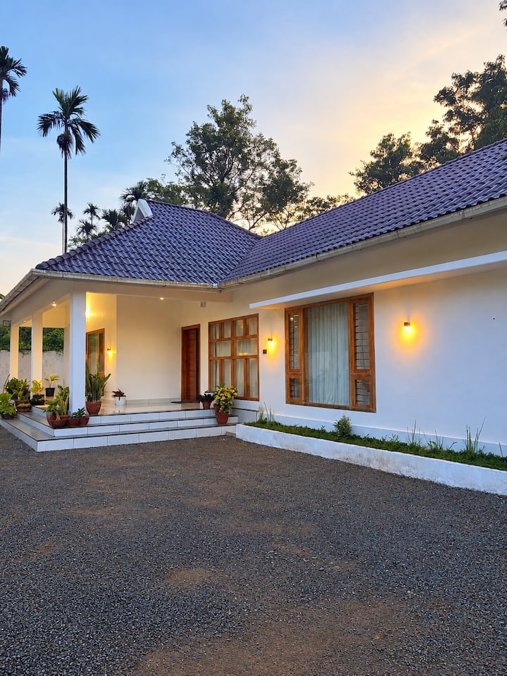 Cloudhome | Private 3bhk Villa | Wayanad, Kalpetta - Kerala