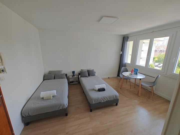 Annecy Lakeside Apartment - Annecy