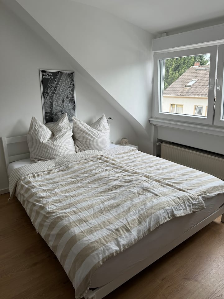 Gemütliche Wohnung In Düsseldorf - Düsseldorf