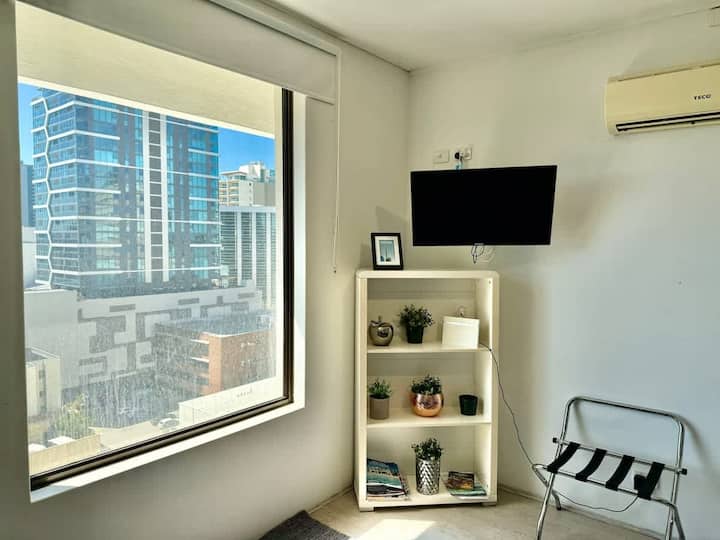 806 Deluxe Delight Concert Hall Studio - Western Australia