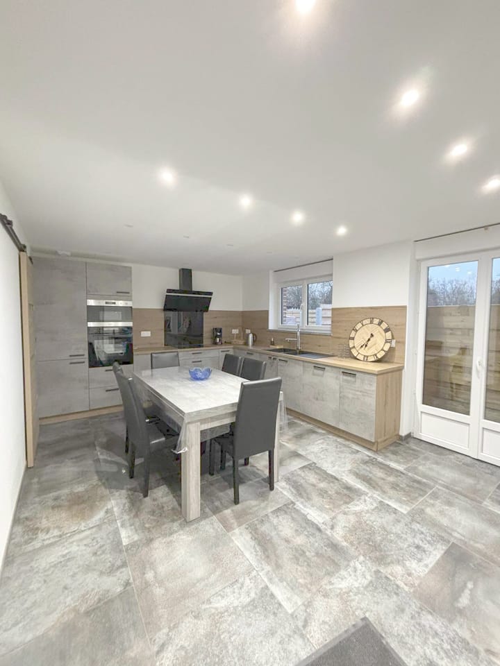 Maisonnette De 65 M² - Saint-Amand-les-Eaux