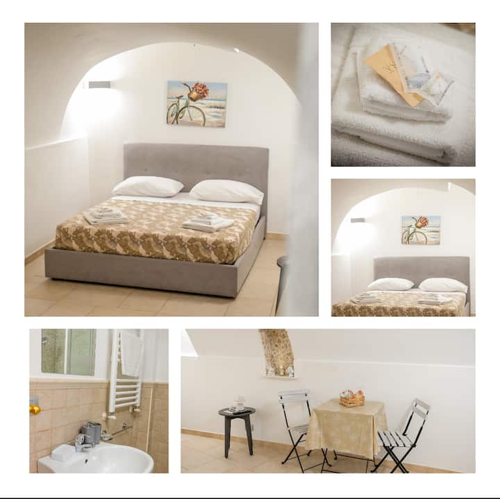 Vivi Bari: Relax Nel Centro Storico E Bari Vecchia - Bari