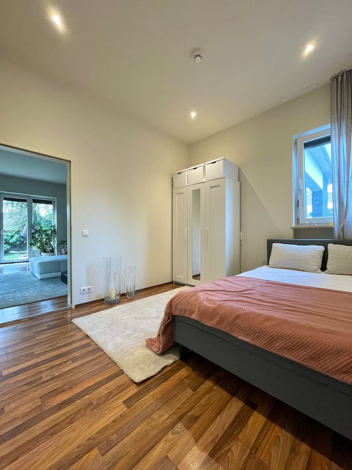 Ein Zimmer Mit „Good Vibes“ In Starnberg - Starnberg