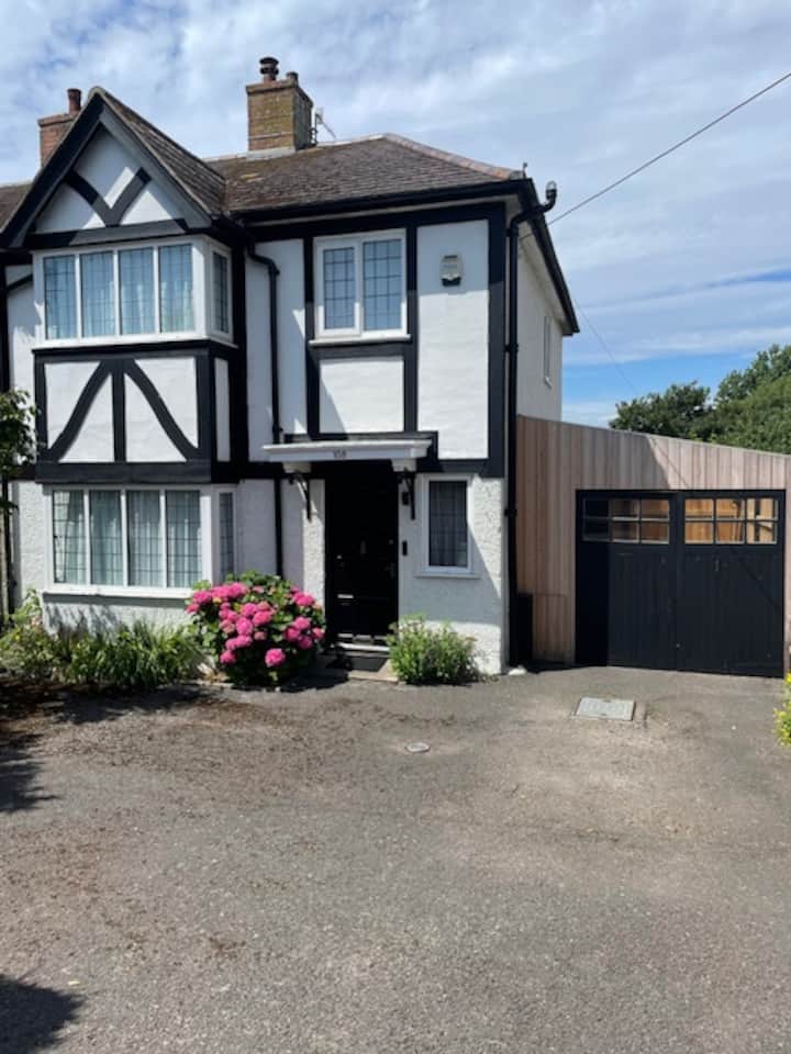 Dorset Gem Between Beach & Town - Bridport