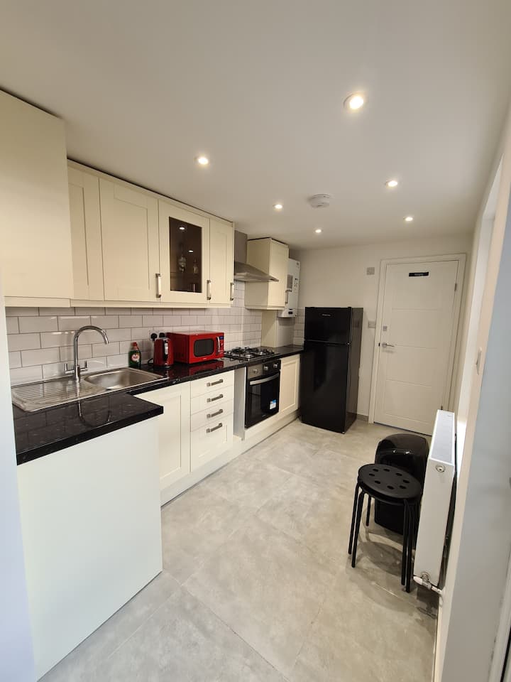 Cozy House In London - Central London