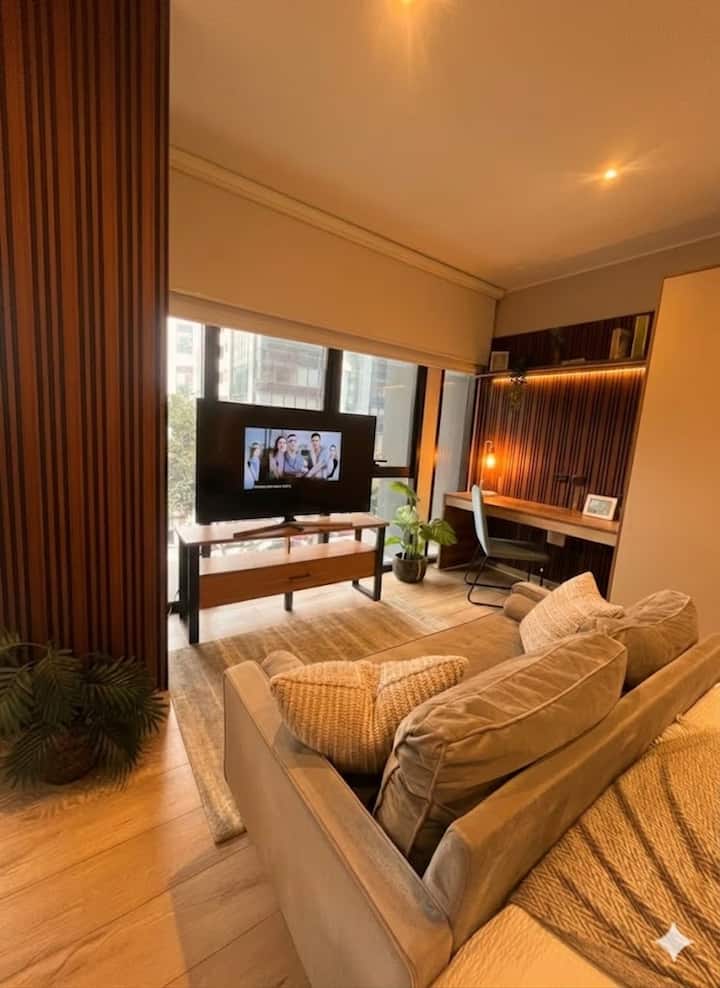 Luxury Suite | La Carolina • Metro • Wi-fi - Quito